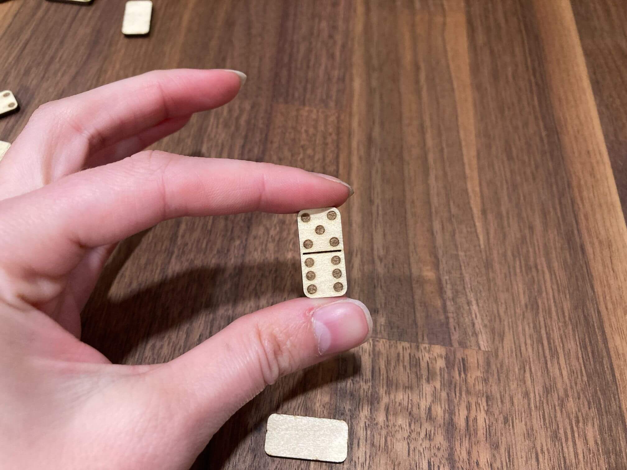 Mini Dominos – Grumpy Alison